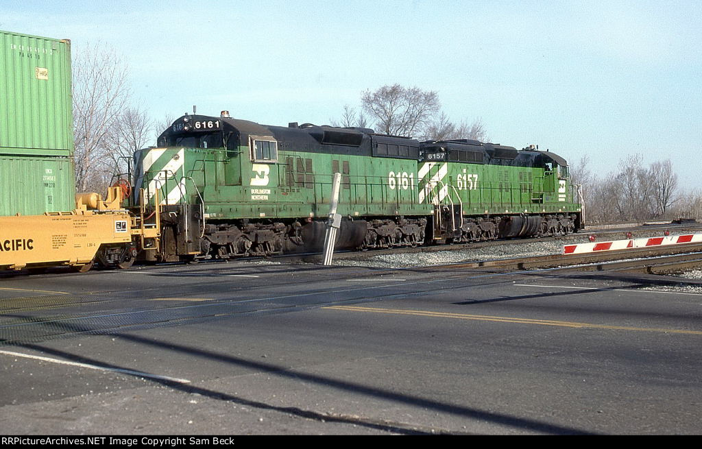 BN 6161 and 6157 Return To Clyde Yard